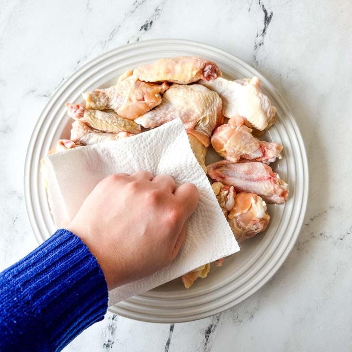 Hot Honey Lemon Pepper Wings - Two Cloves Kitchen