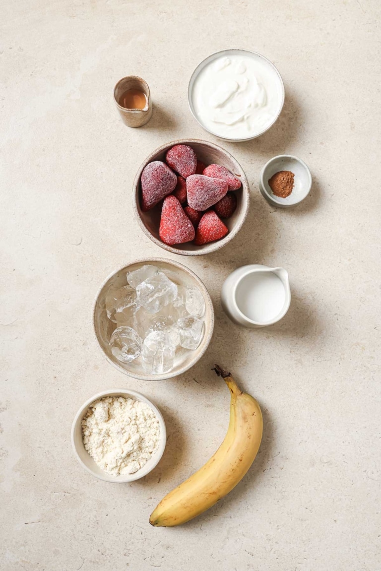 Strawberry Banana Almond Milk Smoothie - Two Cloves Kitchen
